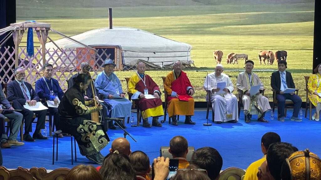 The 'horse charmer': traditional Mongolian instrument used to play for ...